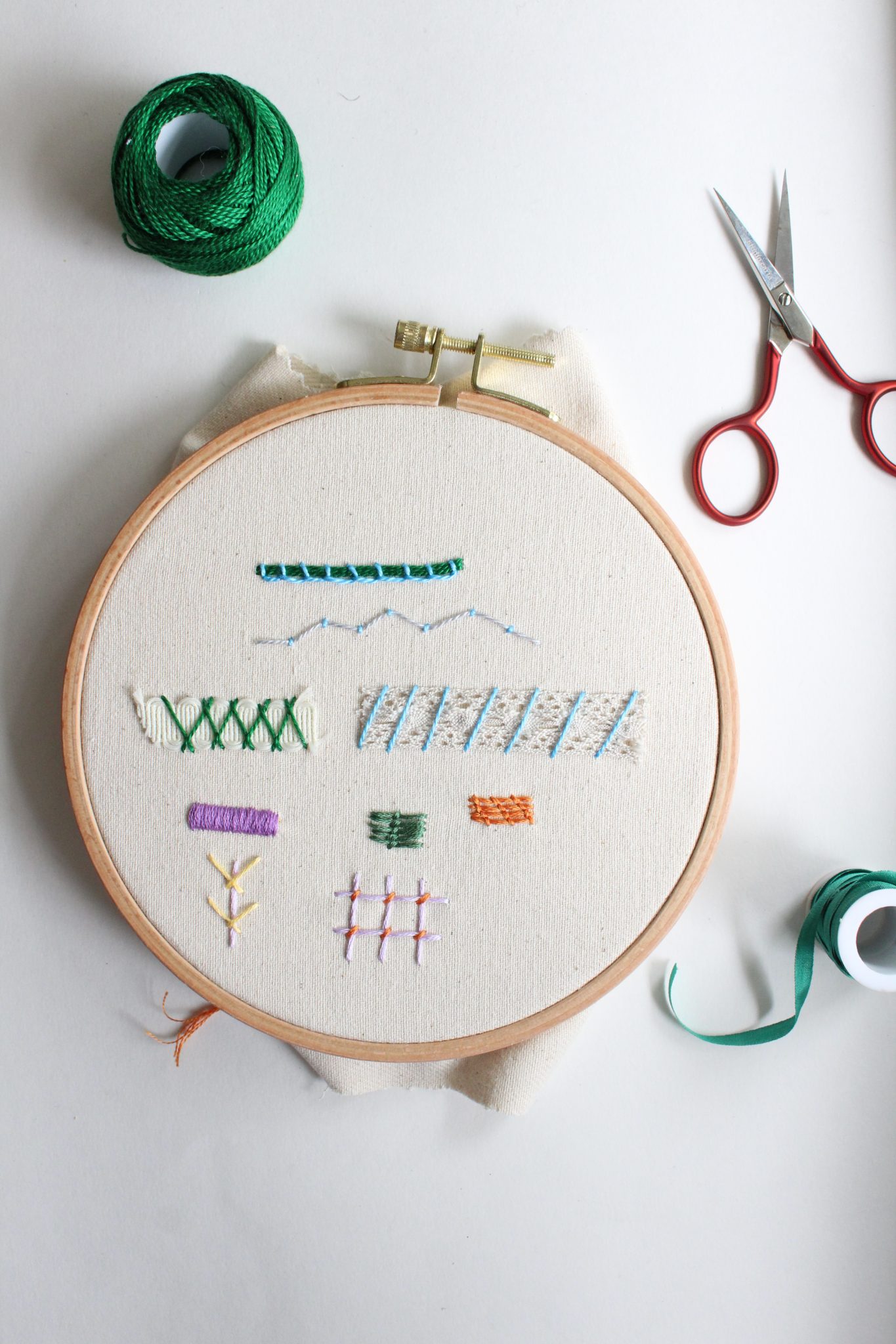 6 Fun Couching Stitches of Embroidery