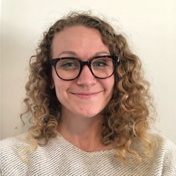 The 4 Best Fabric Pens For Embroidery