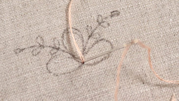 17 Easy Embroidery Stitches for Creating Gorgeous Flowers
