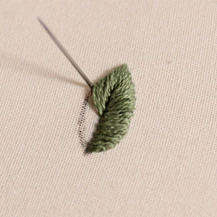 How to Embroider Leaves - 9 Ways For All Shapes And Sizes
