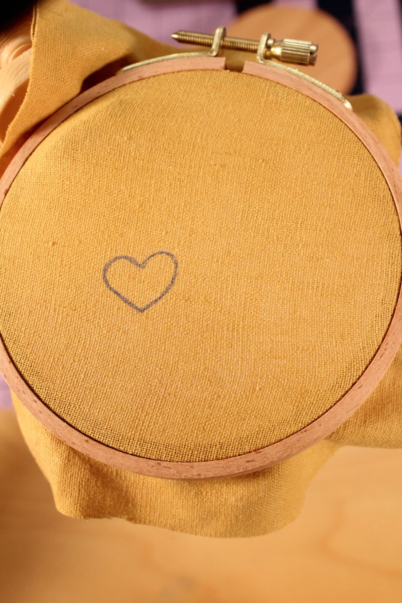 Ombre Embroidery Tutorial - Stitch a Colorful Heart
